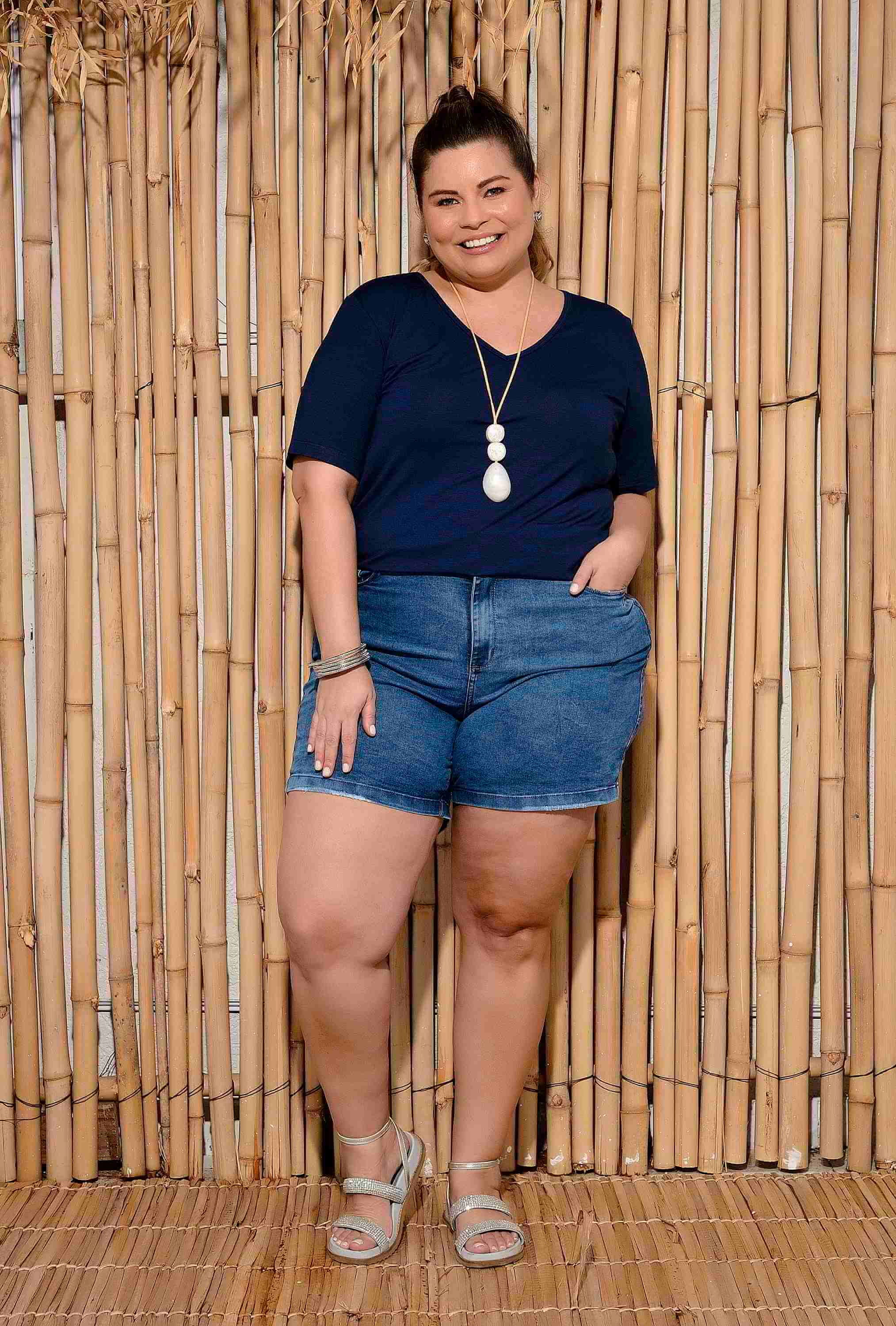 Bermuda Plus Size Jeans Julieta - Conforto e casualidade! | Mania Brasil