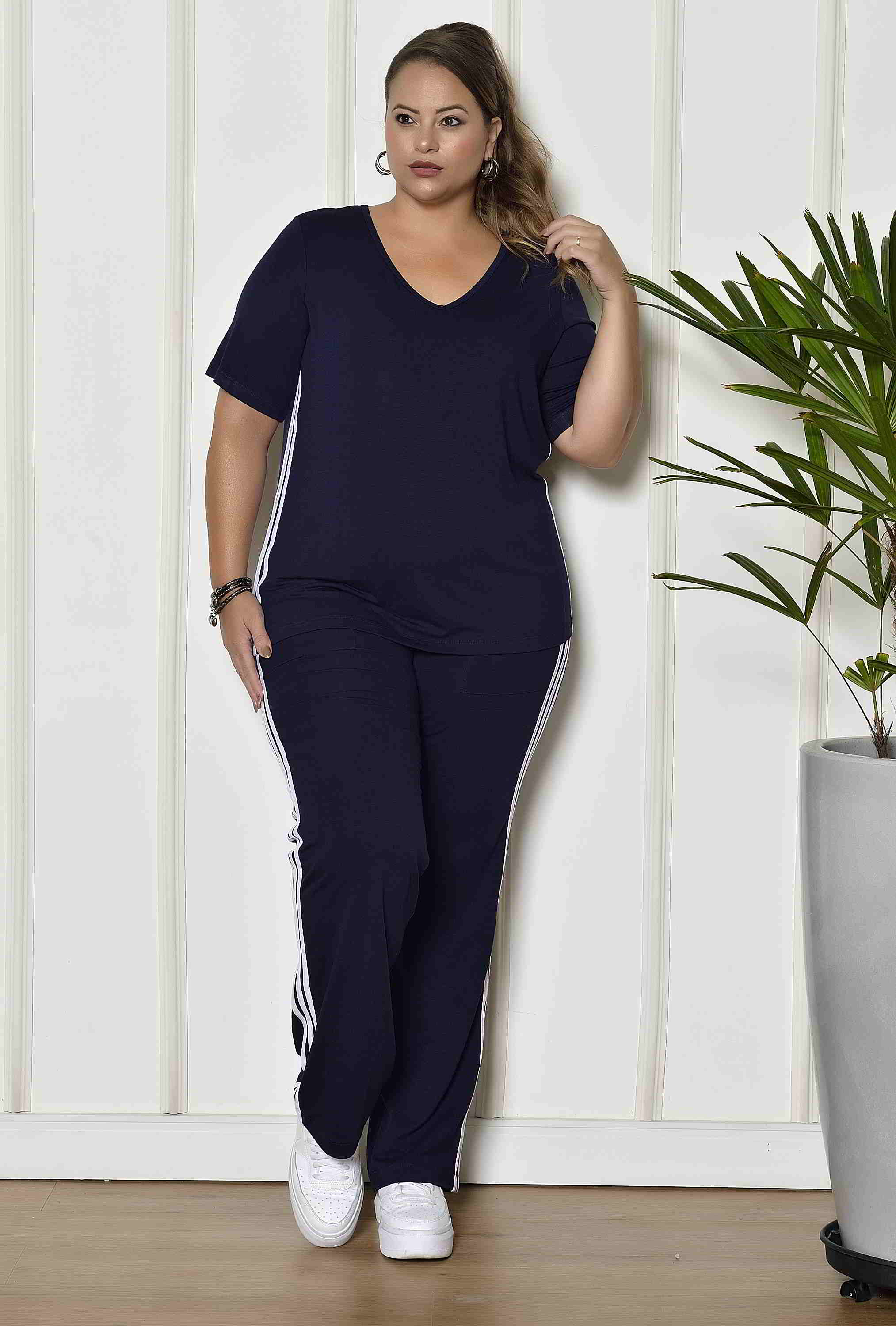 Blusa Plus Size Aline: Sportcore, tendência da estação! | Mania Brasil