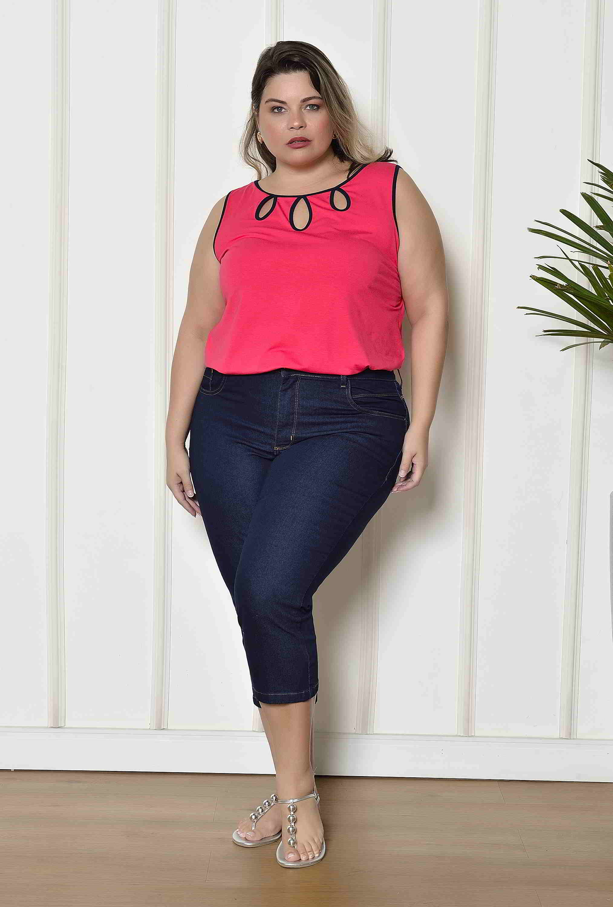 Calça Capri Jeans Plus Size: Conquiste seu estilo! Mania Brasil
